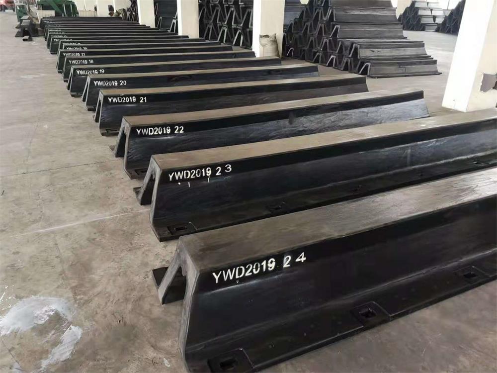 Arch Rubber Fenders - YT Marine Fender